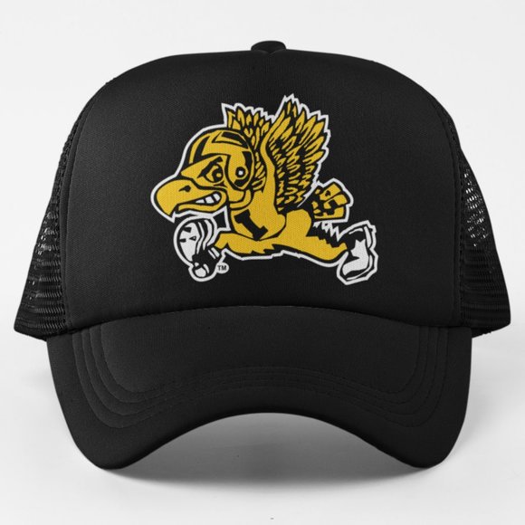 Accessories | New Iowa Hawkeyes 1962 Retro Mascot Foam Trucker Snapback ...